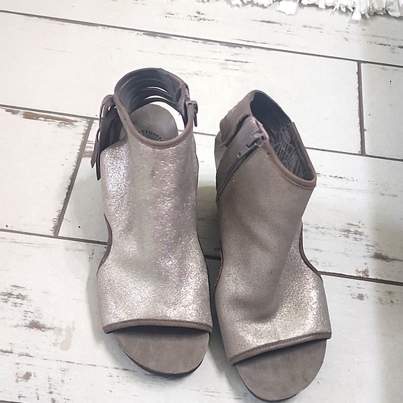 OTBT | Shoes | Otbt Heels | Poshmark